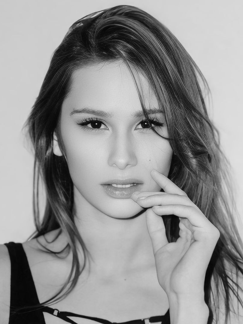 Unique Models