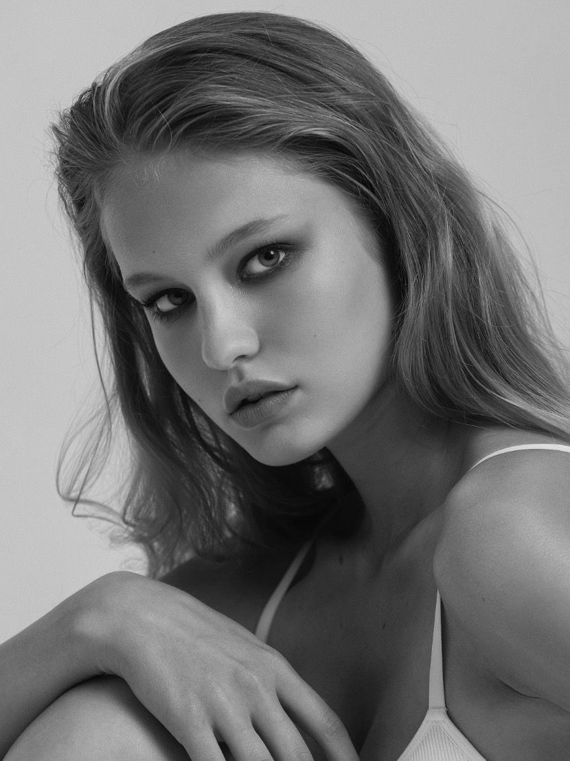 Unique Models